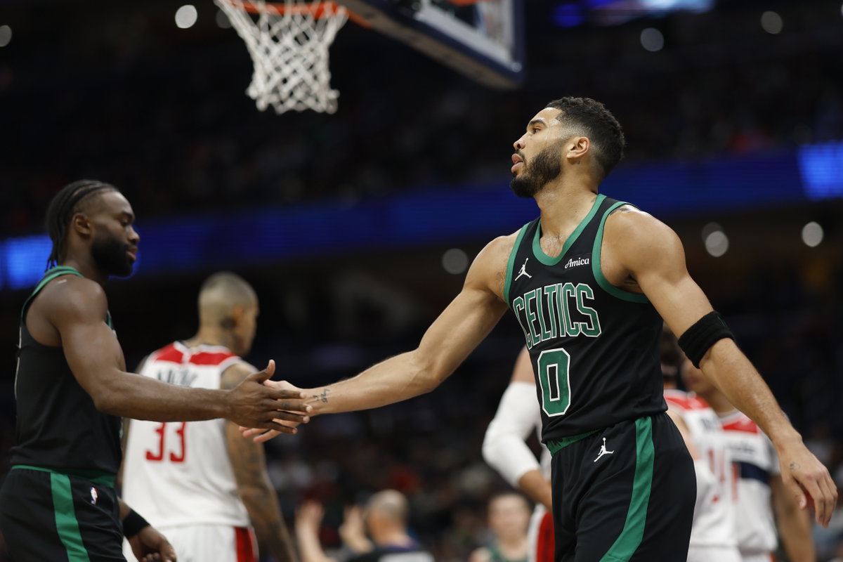 Ranking 20 best NBA championship teams via Sporting News: Steph Curry’s ...