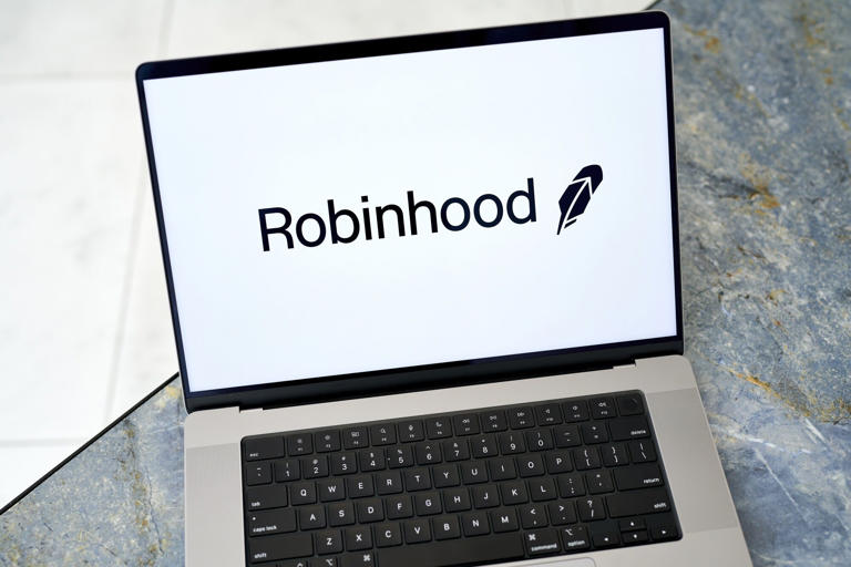 Robinhood CFO says states seek to replicate Trump accounts