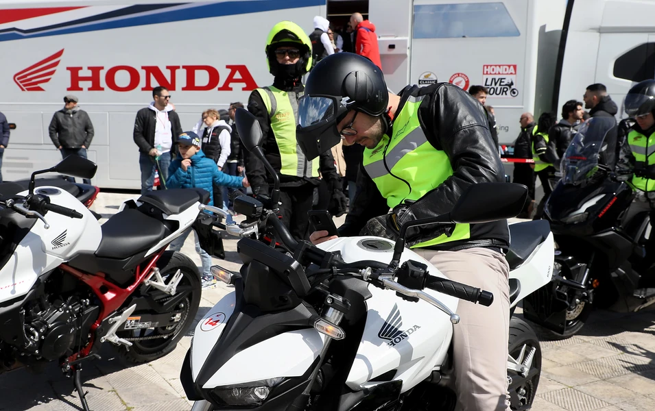 Honda CB750 Hornet redefines balance in 2026 motorcycle market