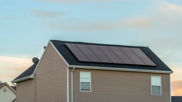 Homebuyer faces surprise $20,000 charge over solar panels — here's how ...