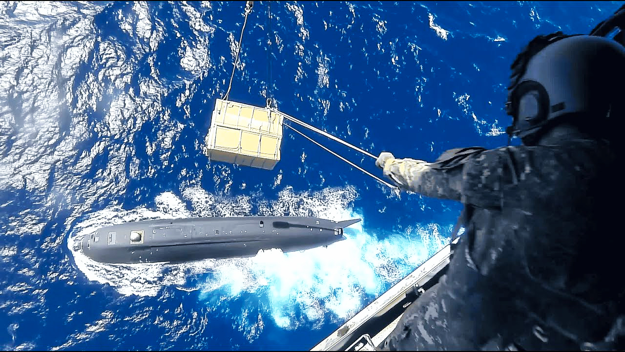 What really happens when submarines start running out of food at sea