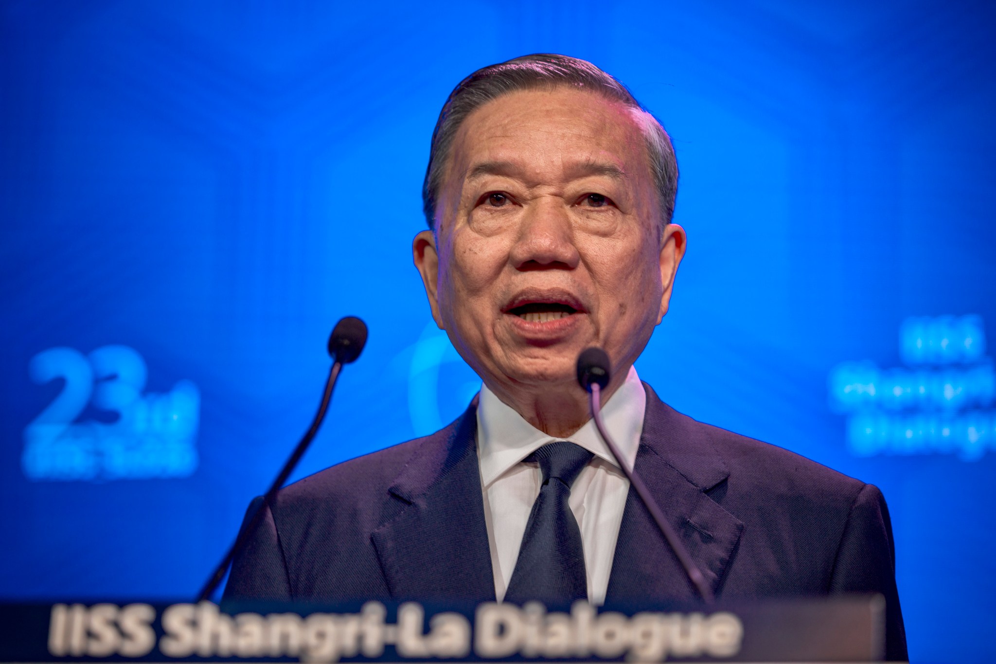 Vietnam warns international order in crisis as "strong prey upon weak"