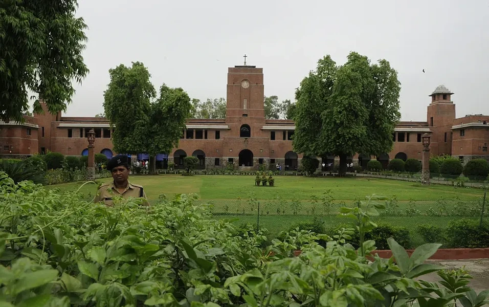 DU blocks St Stephen’s move to absorb ex-principal as professor