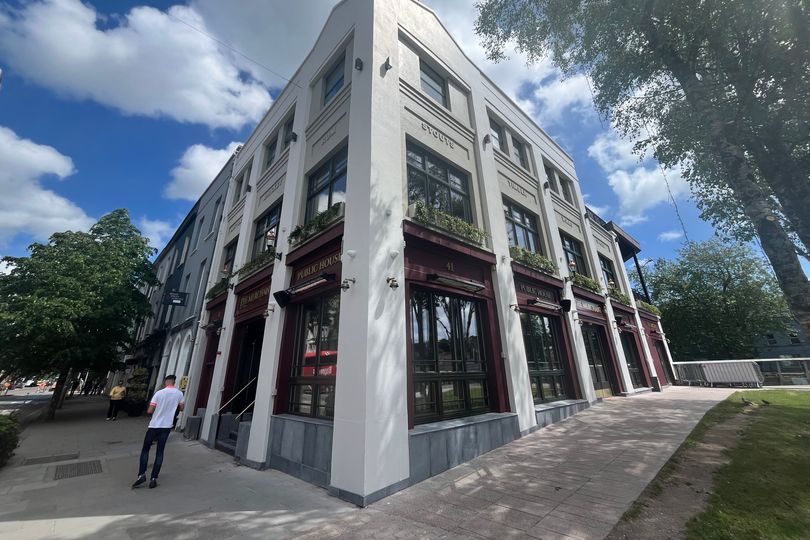 Watch: First look inside new The Merchant bar as venue with glorious ...