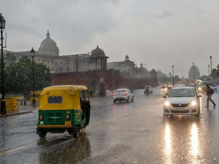 Delhi weather update: Clouds, rain bring sharp cooldown across national ...