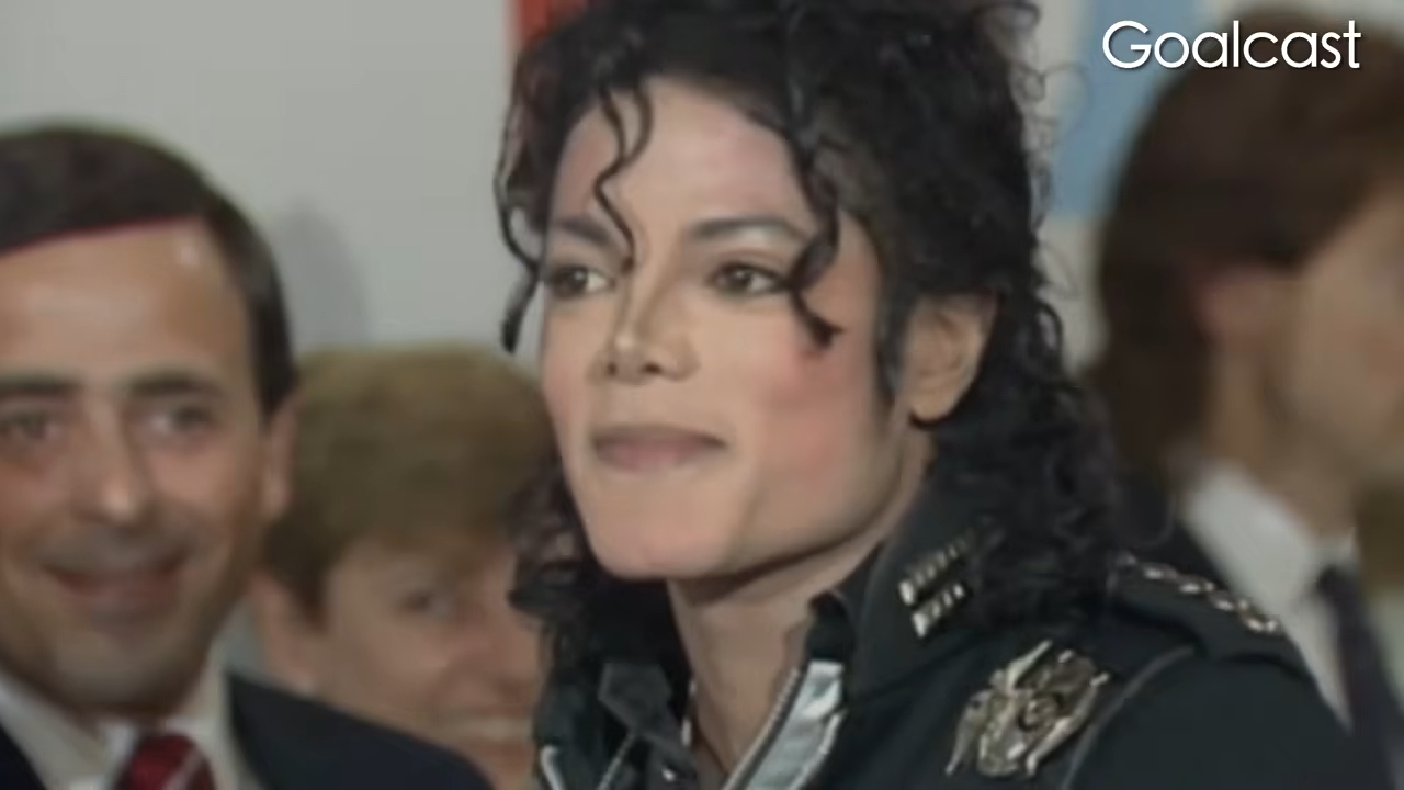 Michael Jackson revealed the truth: "I have a skin disorder. It hurts me"
