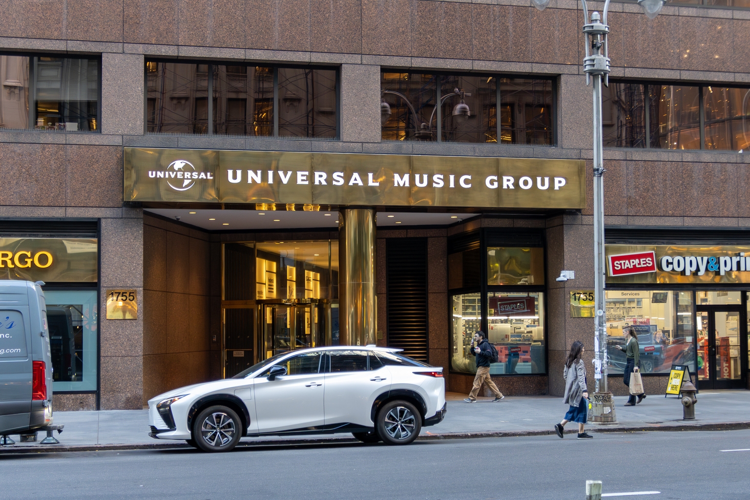 Universal Music Group declines Pershing Square offer