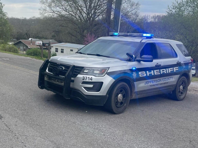 Man shoots, kills another armed with sword, Jefferson County Sheriff’s ...