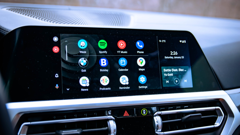 Android Auto just got a new feature that will make media switching way ...