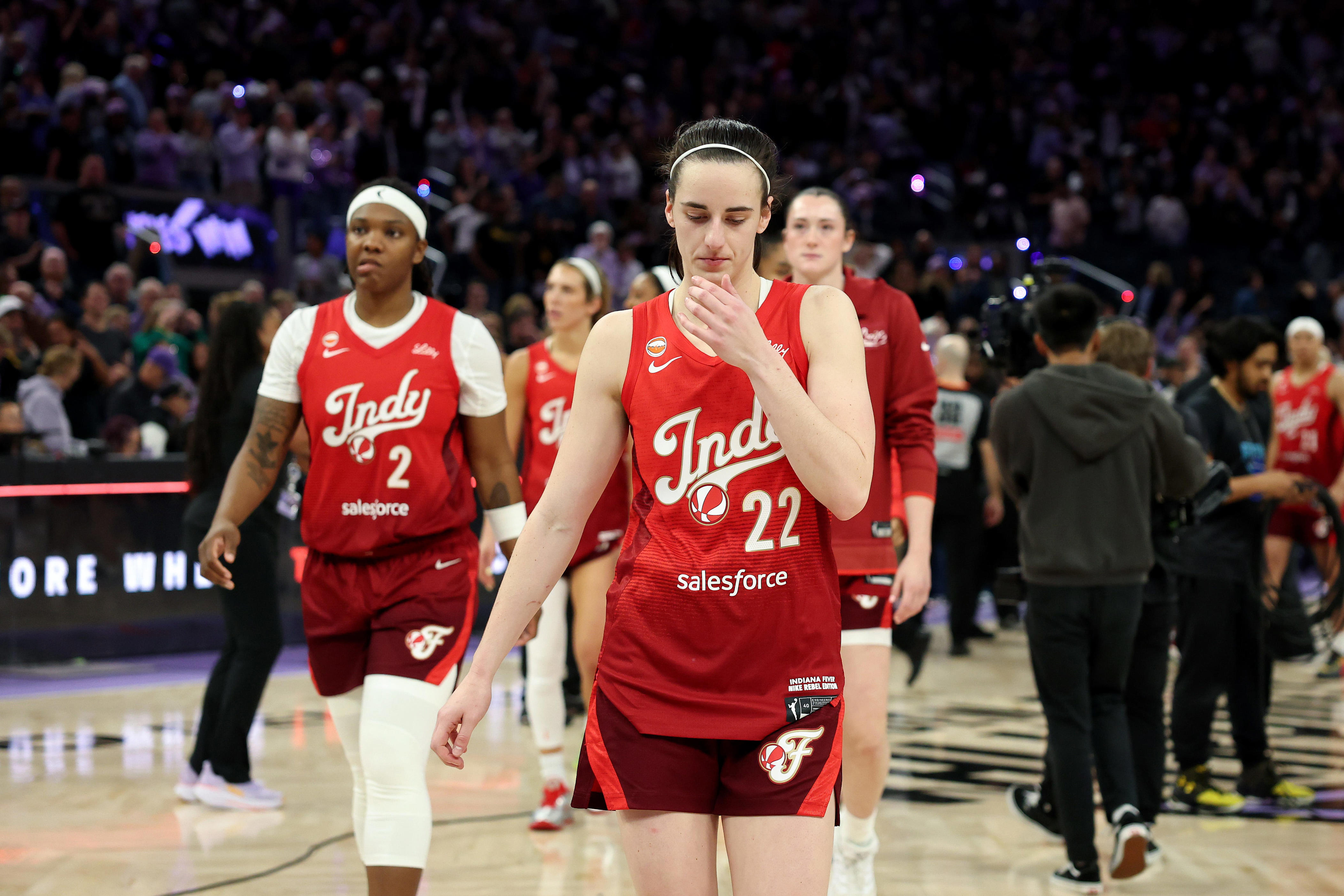 Did the Fever miss a wide-open Caitlin Clark on bungled last-second ...