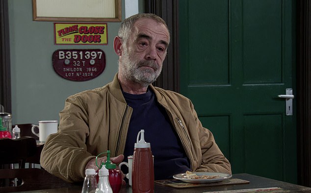 Corrie's Kevin Webster actor Michael Le Vell is set to marry Louise ...