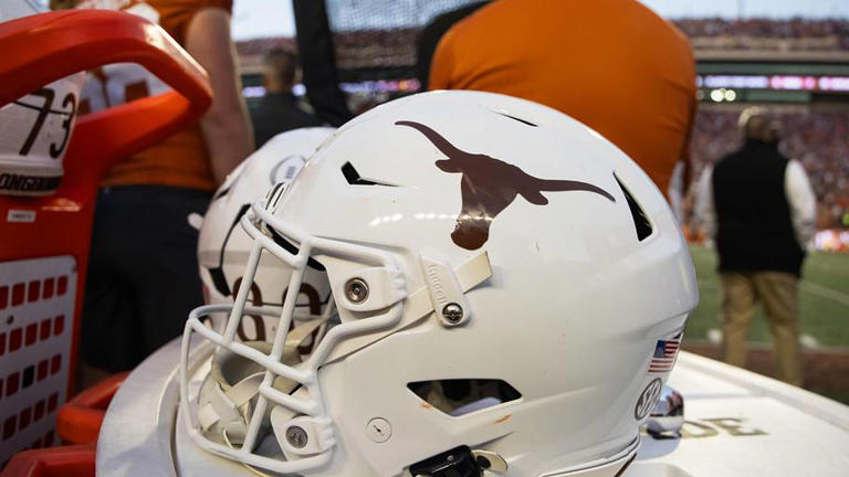 Texas commit Ty Knutson shares why he chose the Longhorns