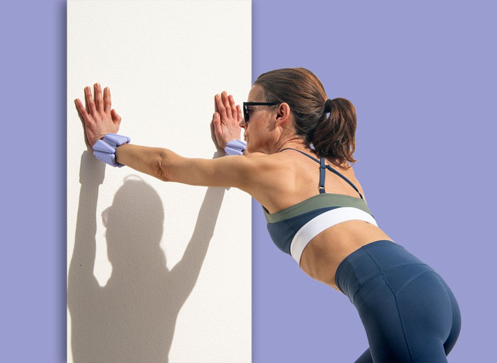 I'm a trainer and these are the 6 wall exercises adults over 60 need to ...