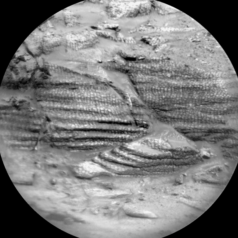 NASA’s Curiosity rover reaches a new spot on Mars and makes a ...