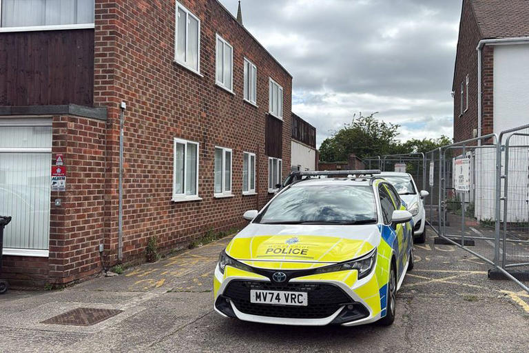 Girl, 3, falls from window of Moreton flat as emergency services swarm ...