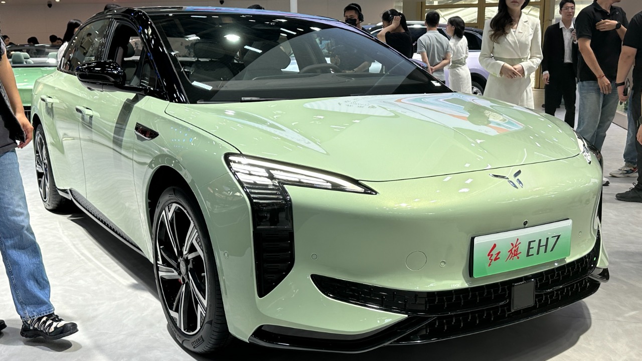 China’s FAW Group just installed a 142 kWh semi-solid-state battery in ...
