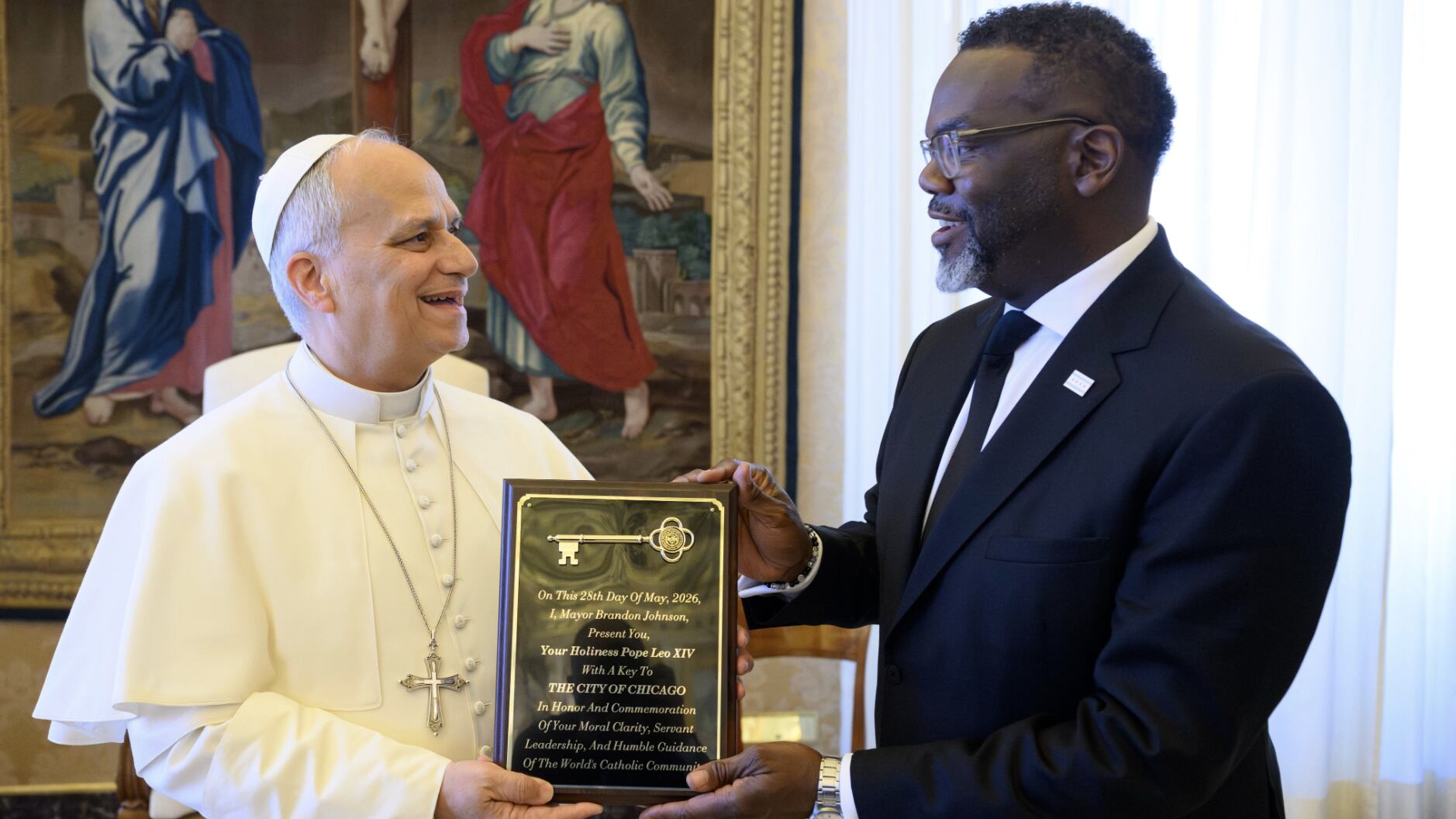Chicago mayor shades Trump with gift to Pope Leo