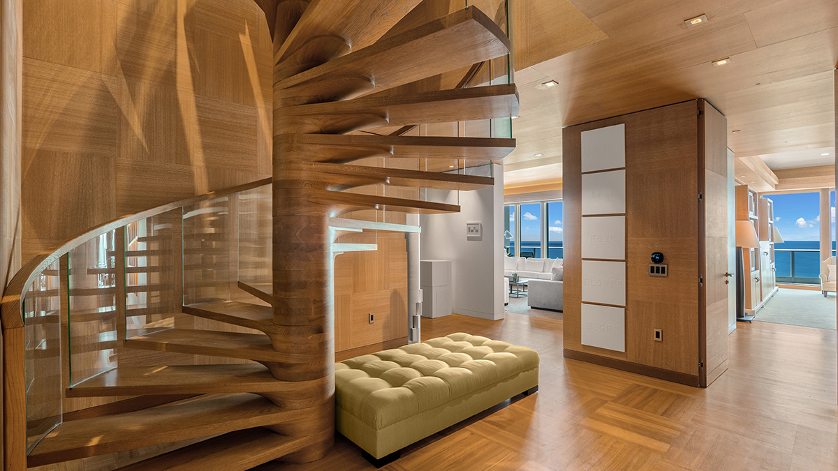2627 S Bayshore Drive, Unit 3201 in photos