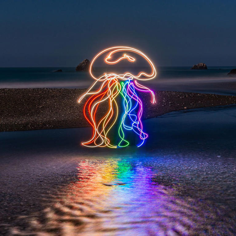 A photographer known for his viral light paintings has created a ...