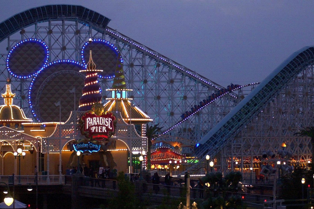 New Disney app to provide hourly weather forecasts for thrillseekers