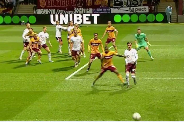 Willie Collum backs refs over controversial Celtic penalty but Hearts ...