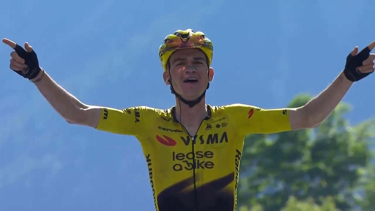 Kuss solos to gruelling stage win, Vingegaard tightens grip on title