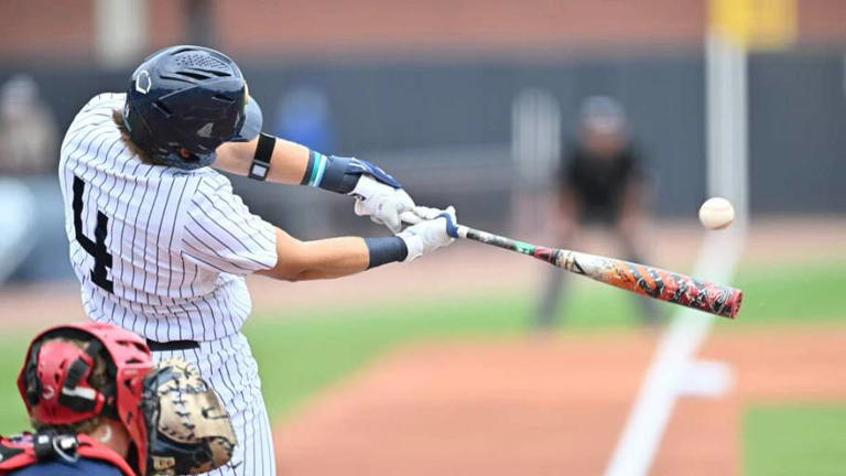 Key moments in Georgia Tech's 22-5 win against UIC in CBB regional
