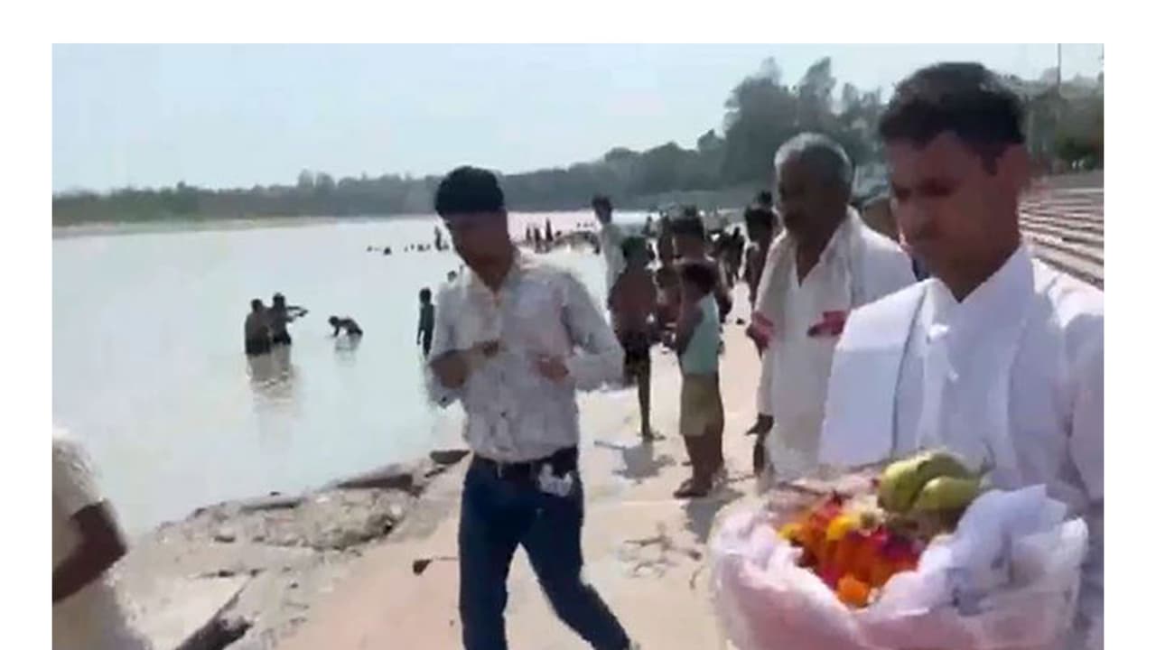 Bhopal dowry victim Twisha Sharma's ashes immersed in Ganga river