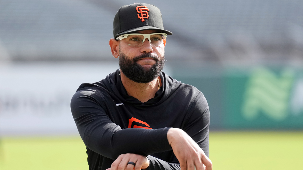 Giants remove Hector Borg as third base coach; Ron Wotus interim ...