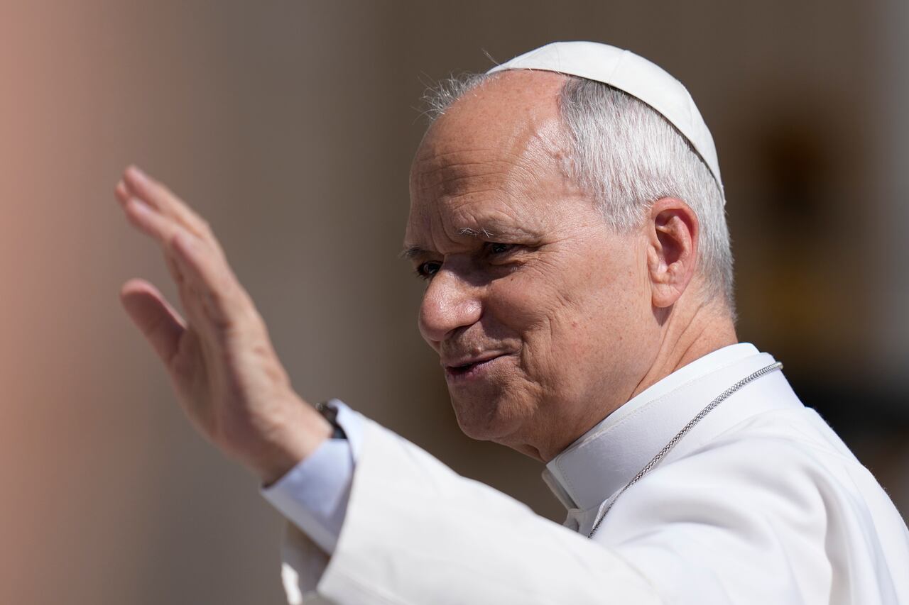 Carney, Pope Leo discuss responsible AI after pontiff warns world to ...