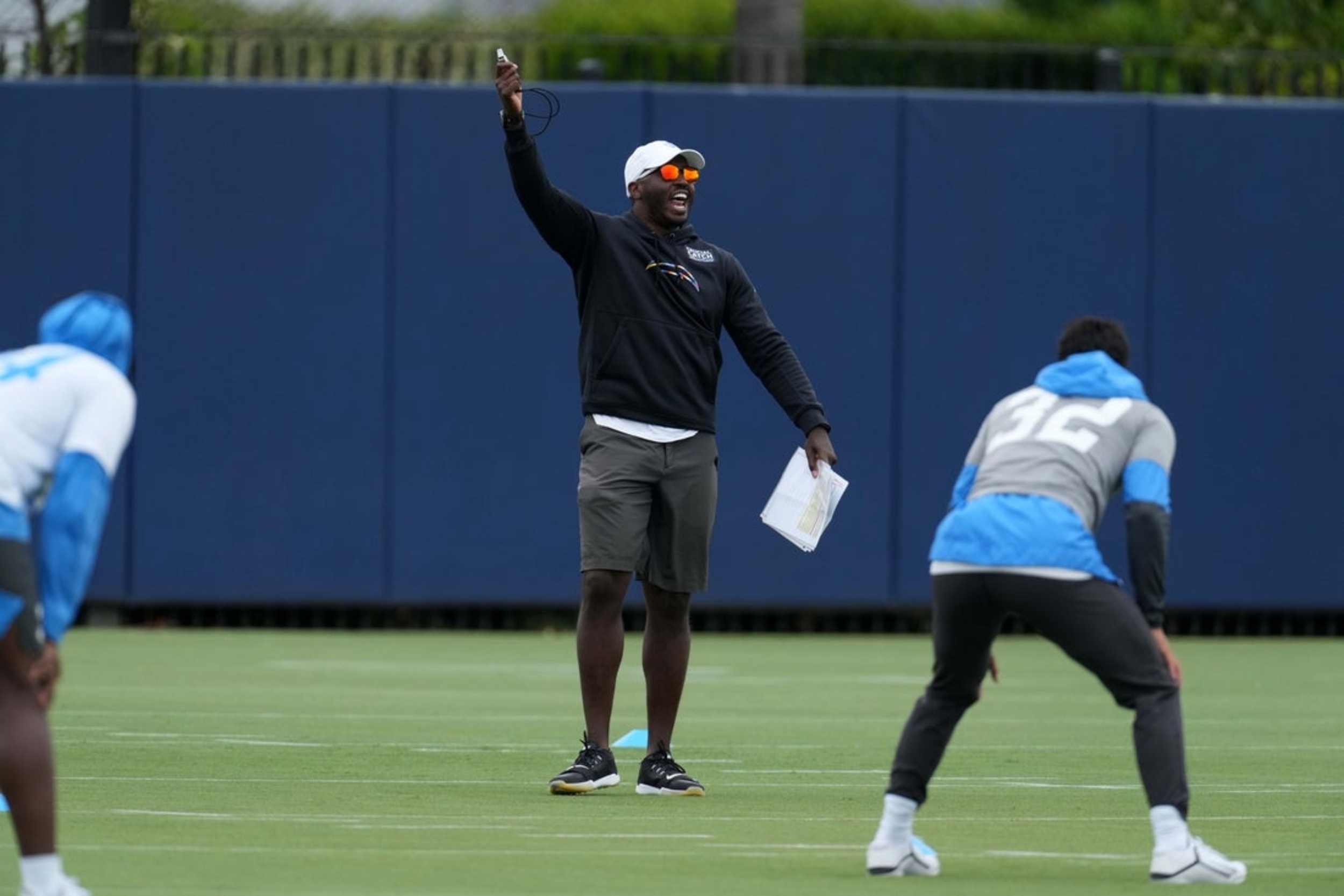 Report: Steelers assistant coach out over violation of club policy