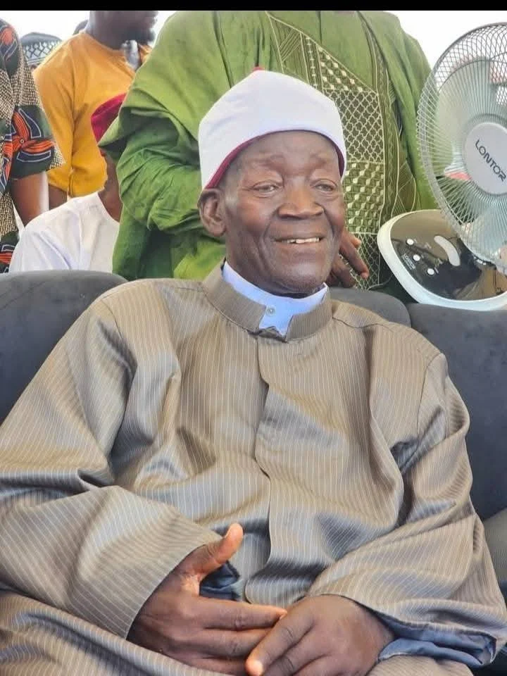 Top Kwara cleric Khalifatul-Adabiyah Sheikh Abdulqodir is dead