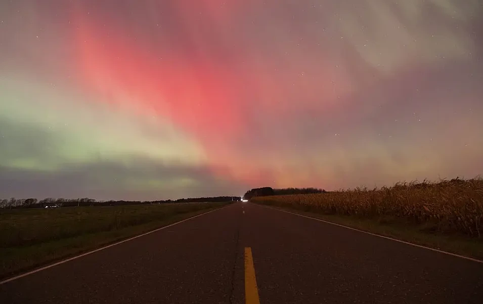 Aurora chances hinge on solar wind shift tonight