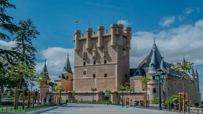 In Spain, these 10 monuments are officially the most visited in the ...