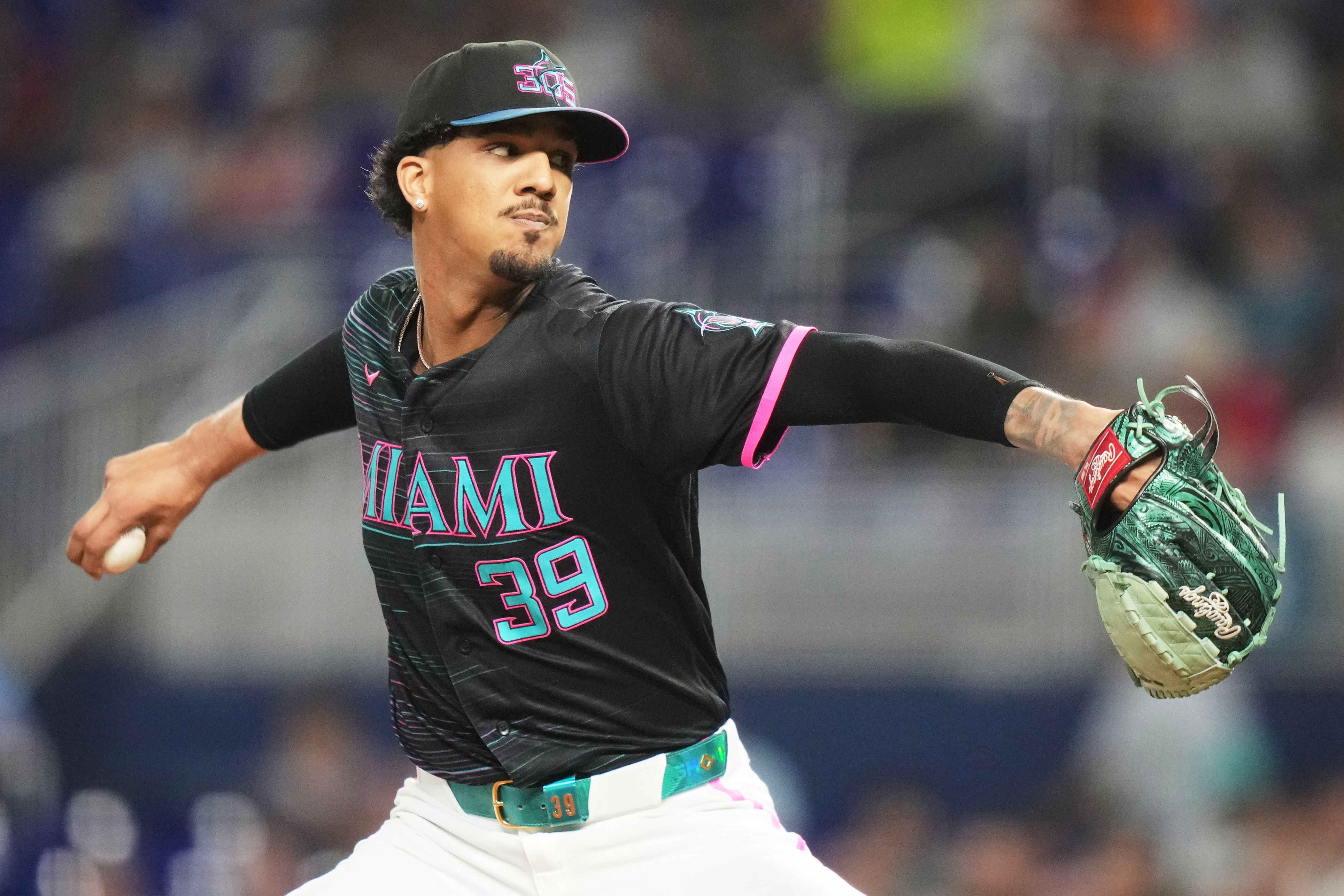 Marlins pitcher Eury Pérez expected to miss approximately 8 weeks with ...