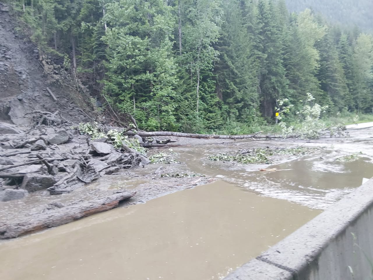 Highway 1 reopens near Revelstoke following landslide, but Interior BC ...