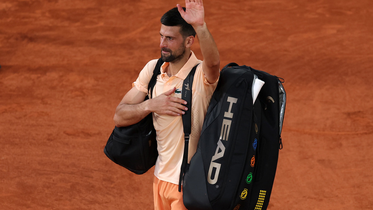 Hatalmas meglepetésre Novak Djokovics is kiesett a Roland Garroson