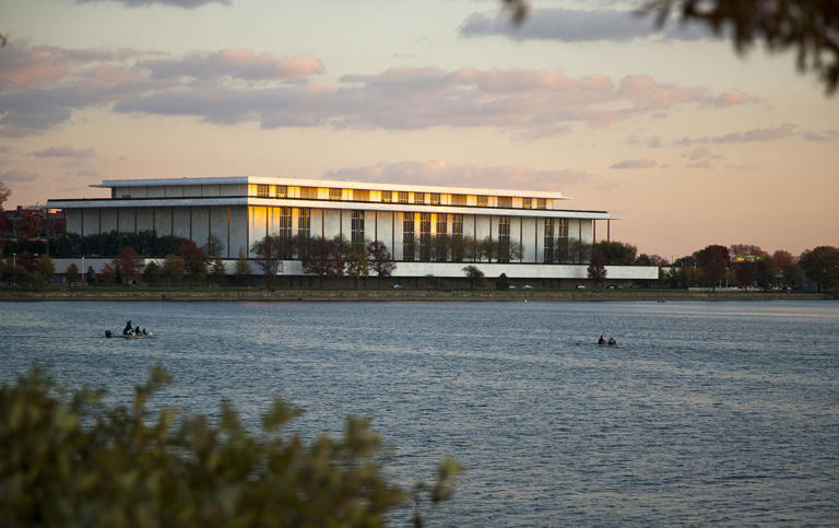 Judge temporarily halts Kennedy Center closure and orders Trump’s name ...