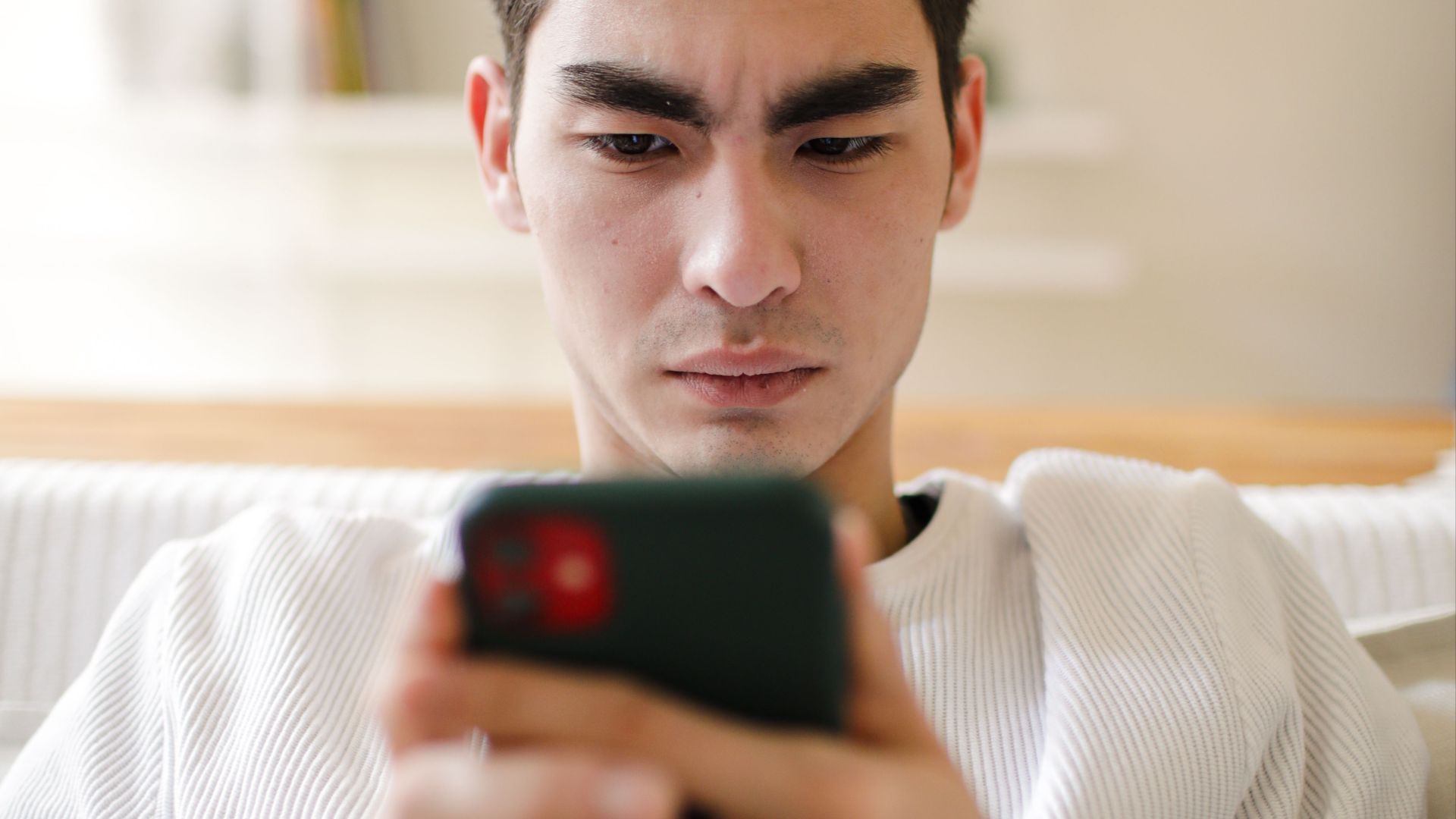20 things you should never post about yourself online