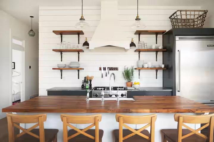 8 modern farmhouse Airbnbs for a rustic getaway