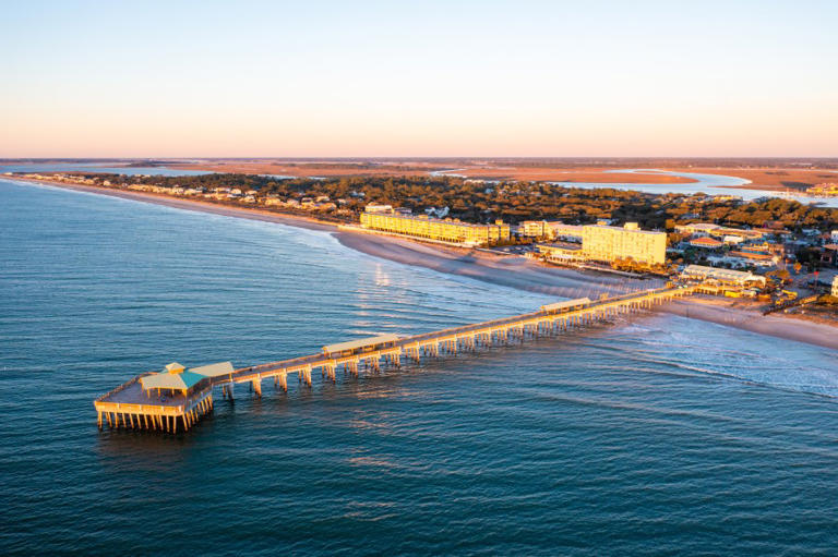 Keep our beaches clean: World Ocean Day 2026 litter sweep on Folly Beach