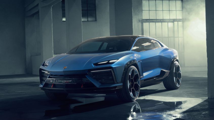 Lamborghini is happy about its EV delay, but not because of Ferrari’s ...