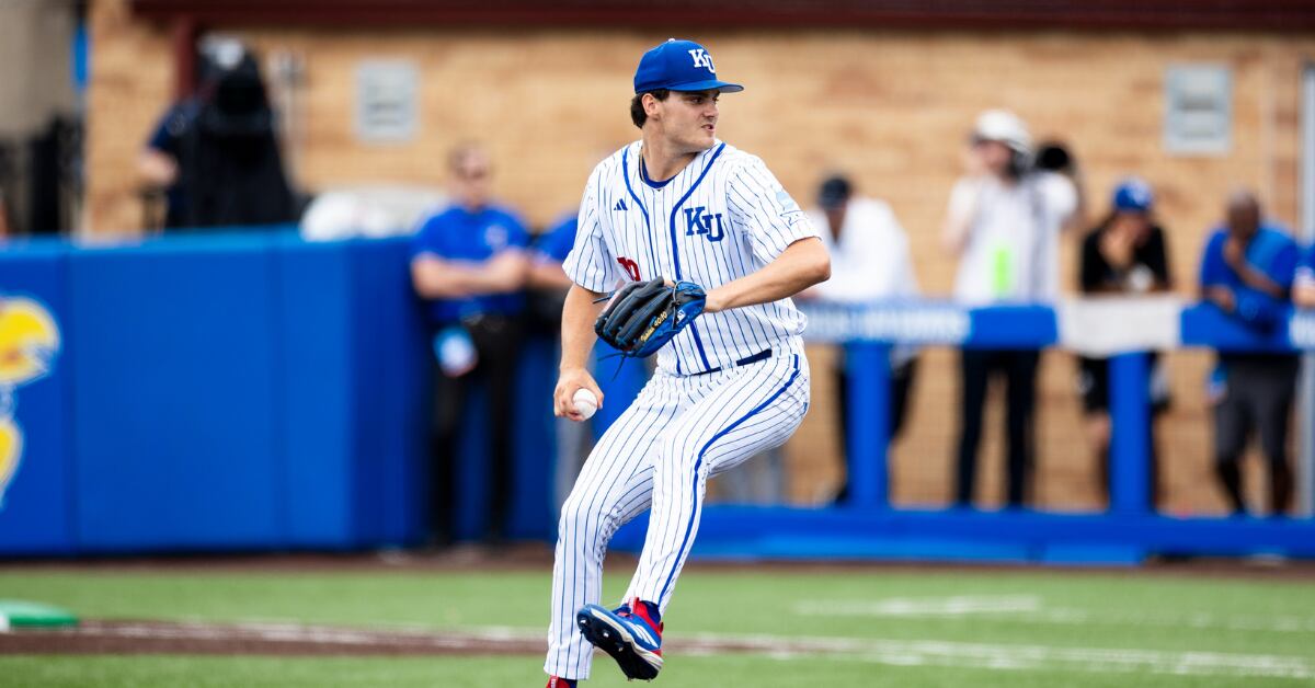 Kansas baseball wins first ever regional game in Lawrence