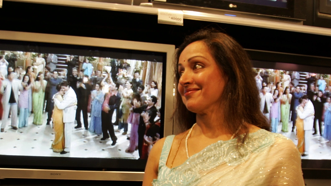Hema Malini to debut as singer at diamond jubilee concert