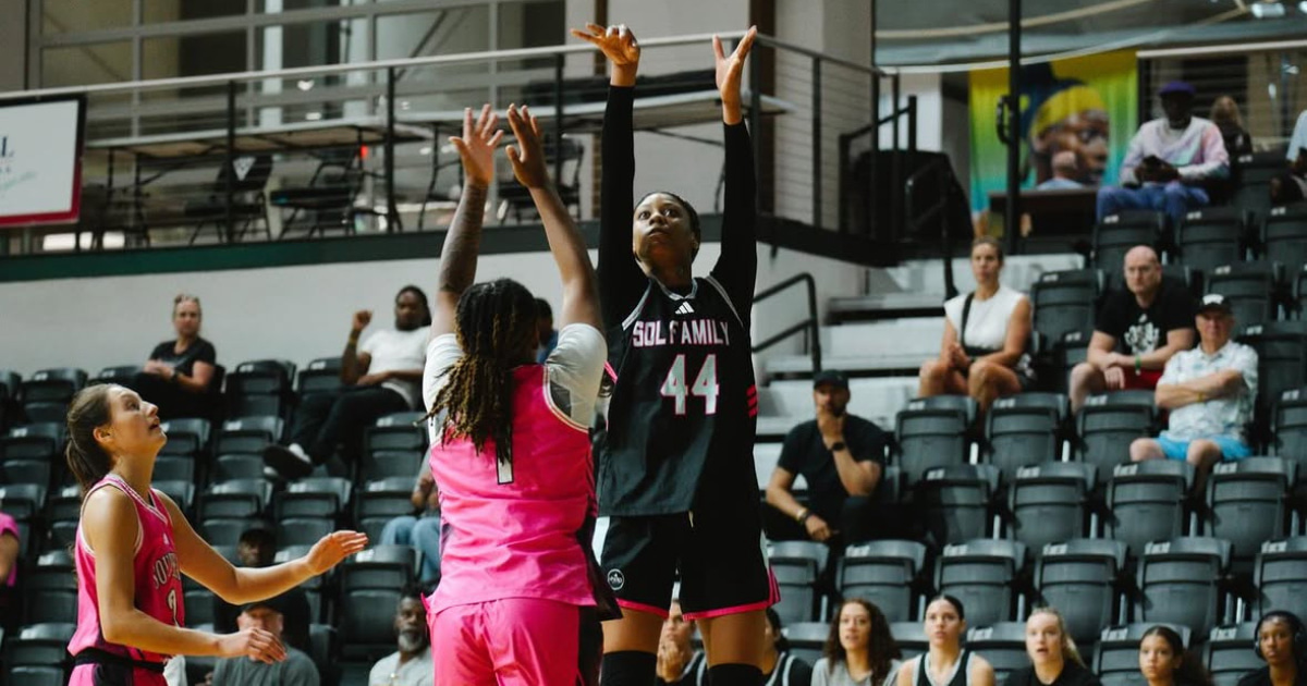 Top 2027 recruit Lauren Hassell commits to Vanderbilt