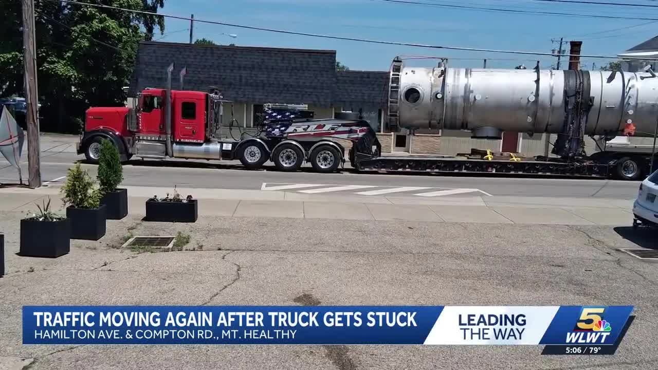 Oversized load semi gets stuck, halting traffic in Mt. Healthy