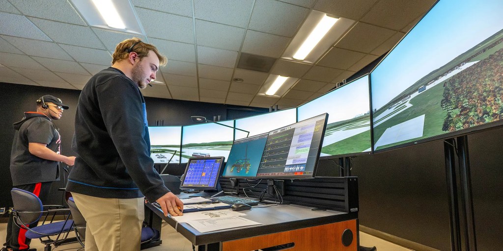 FAA adds Texas school to ATC feeder network
