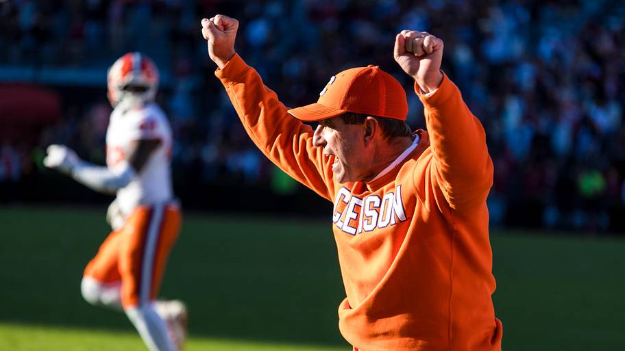 Clemson lands its first commitment of the massive official visit weekend