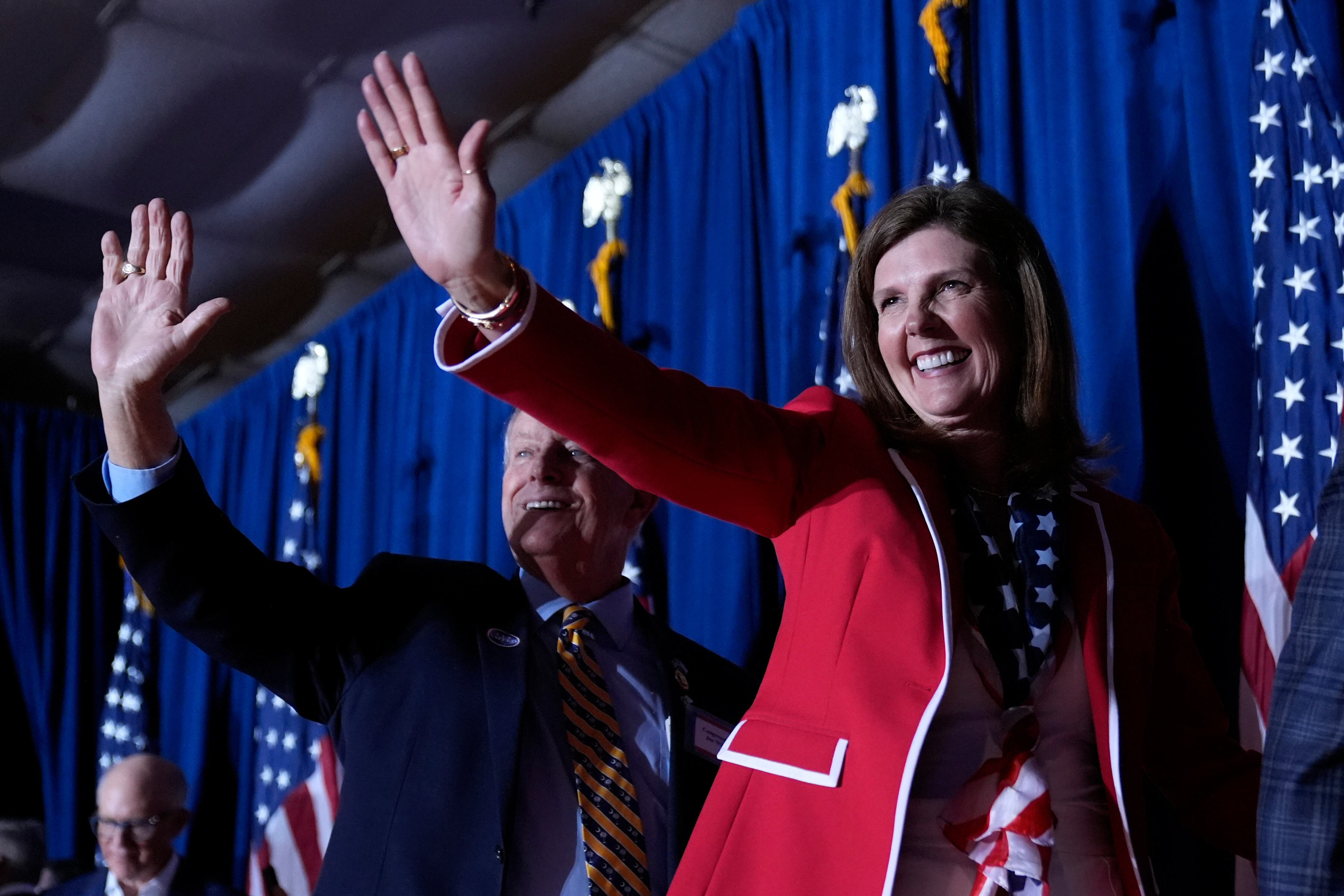 Pres. Trump gives endorsement to Lt. Gov Evette in SC governor’s race