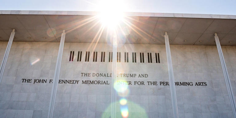 Trump ger upp kontrollen av Kennedy Center